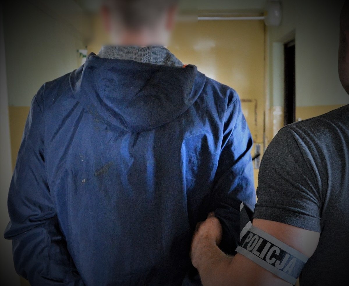 Nawet 15 lat więzienia za płatności znalezioną kartą - Tcz.pl - Aktualności